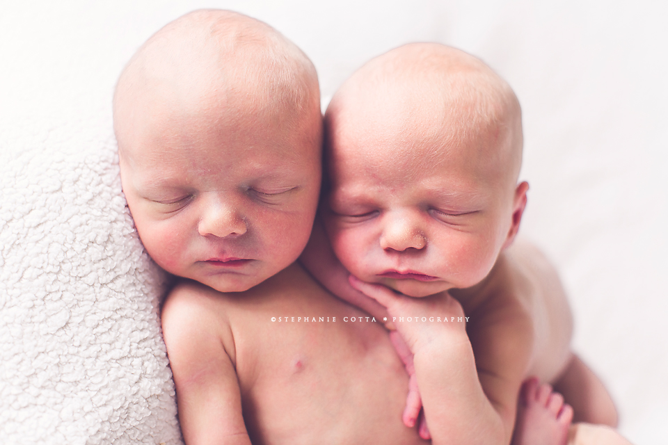 ayden and Landon | st. louis twins newborn photographer. » Stephanie ...